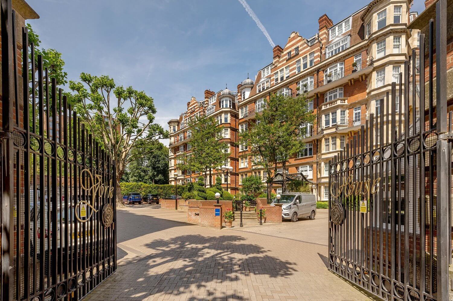 York House Place, Kensington, W8 - Wilfords London