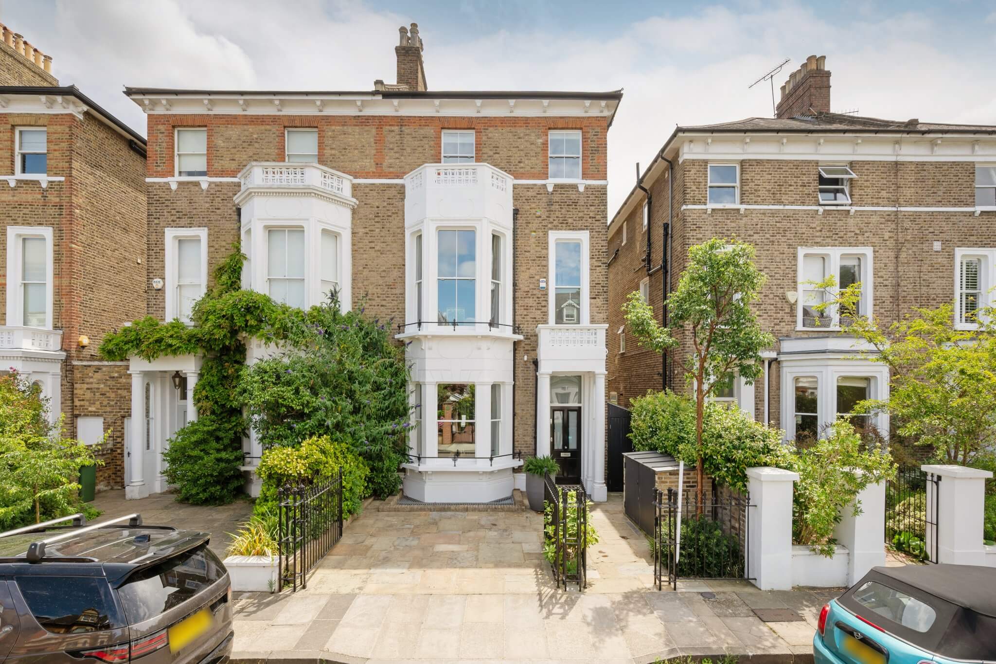 Sales - Wilfords London
